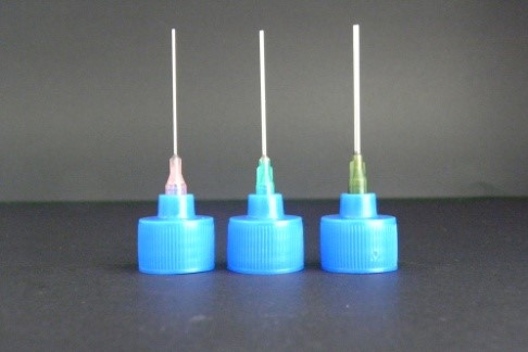 Applicator Bottle with needles for solvent adhesives
